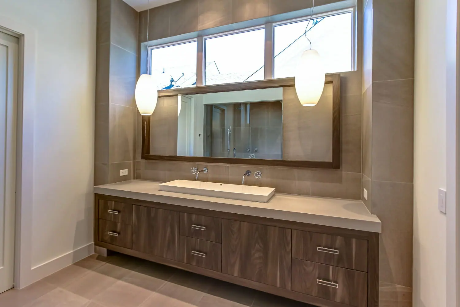 How To Choose The Right Bathroom Vanity